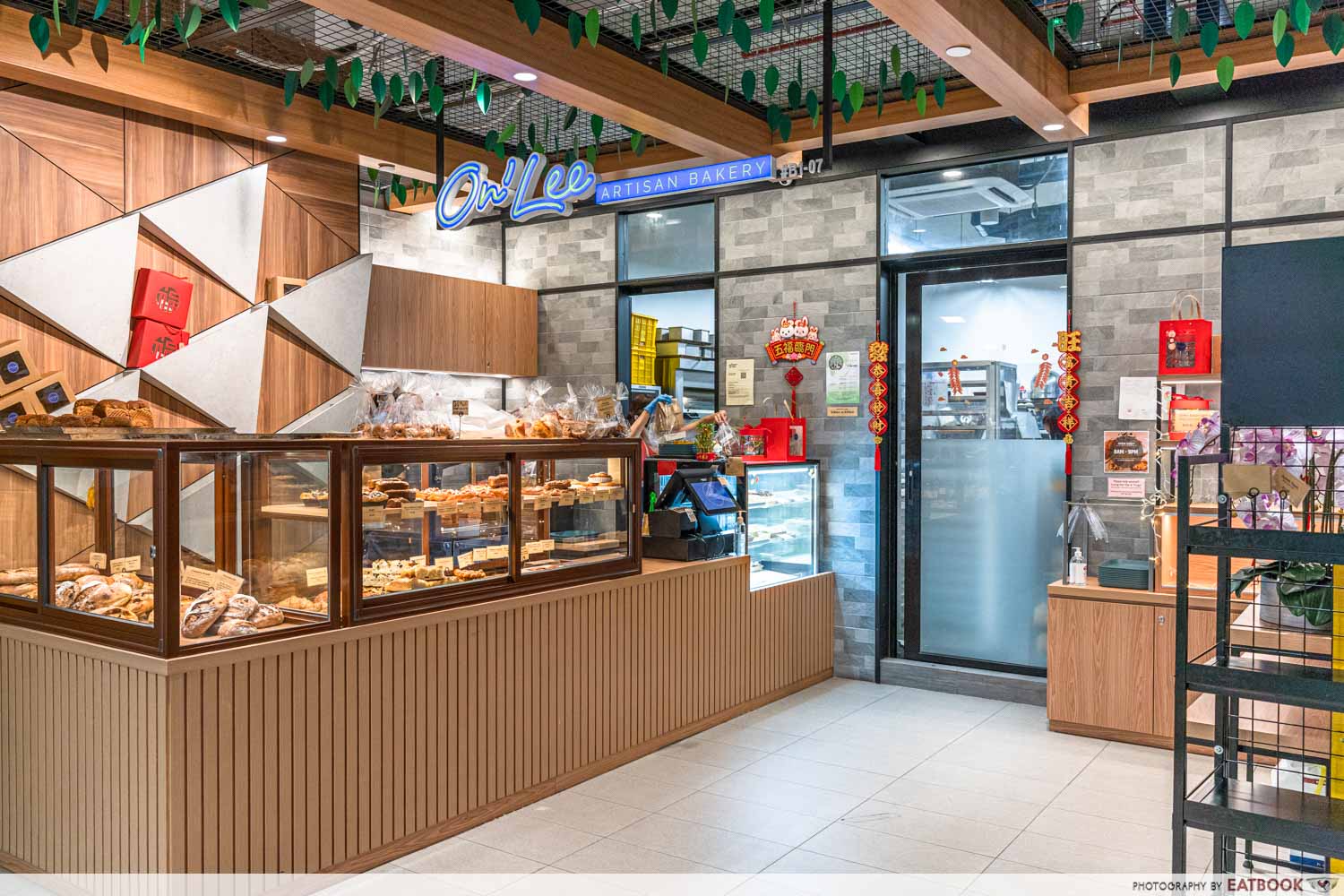 On’Lee Artisan Bakery at Woodlands MRT Station is run by an ex-Ritz ...